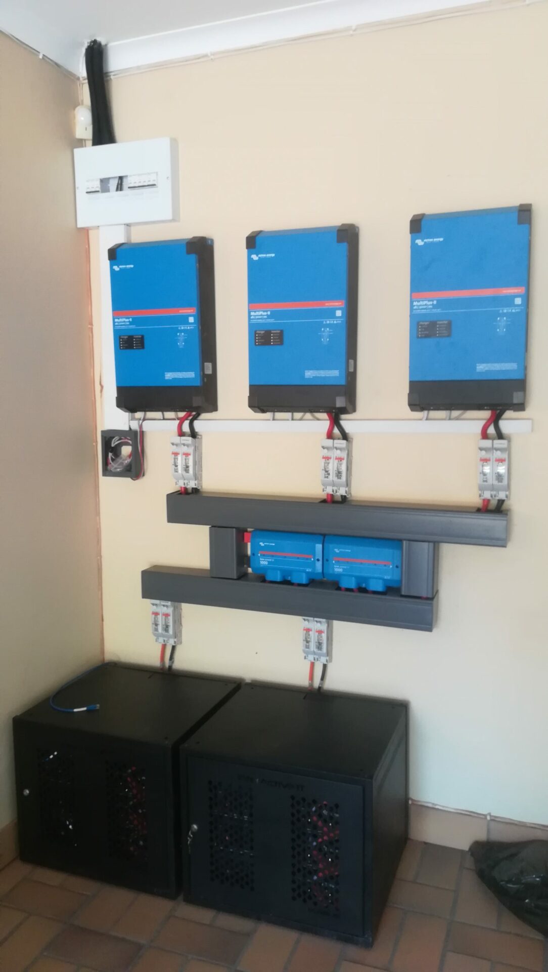 20kWhr Li-On Battery back-up + 12kW 3-Phase Inverter Solution ...